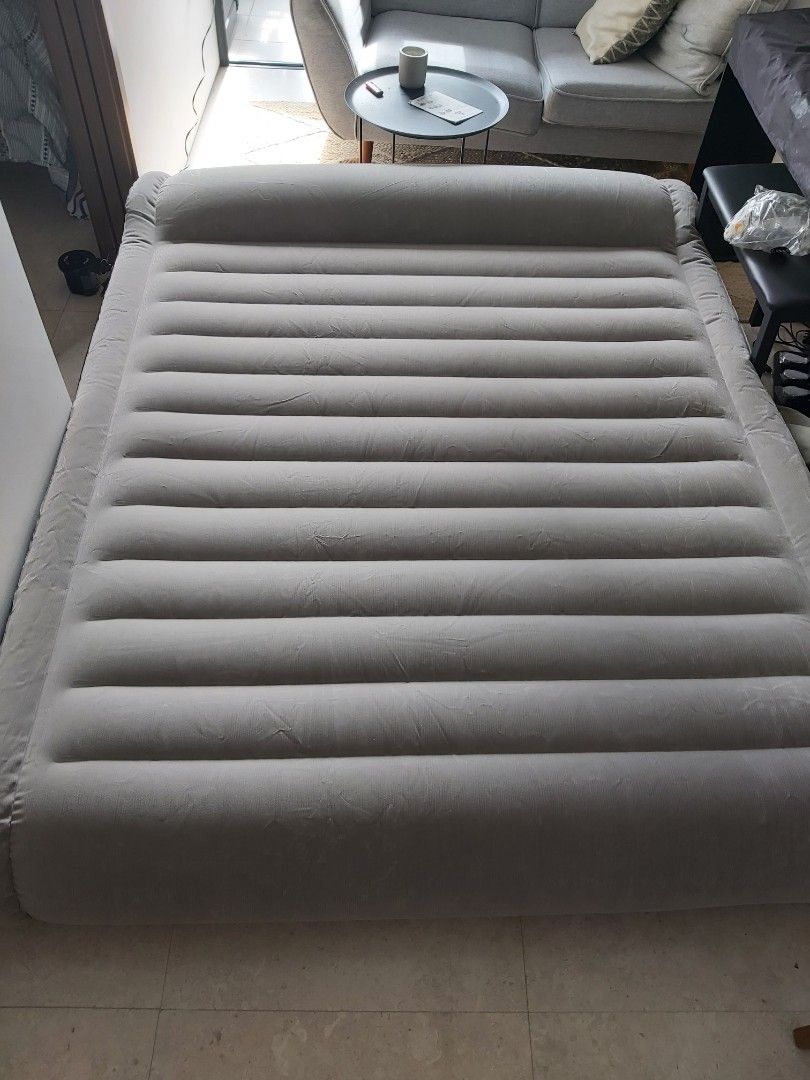 INTEX Queen Size Air bed (inflatable) with automatic pump and repair ...