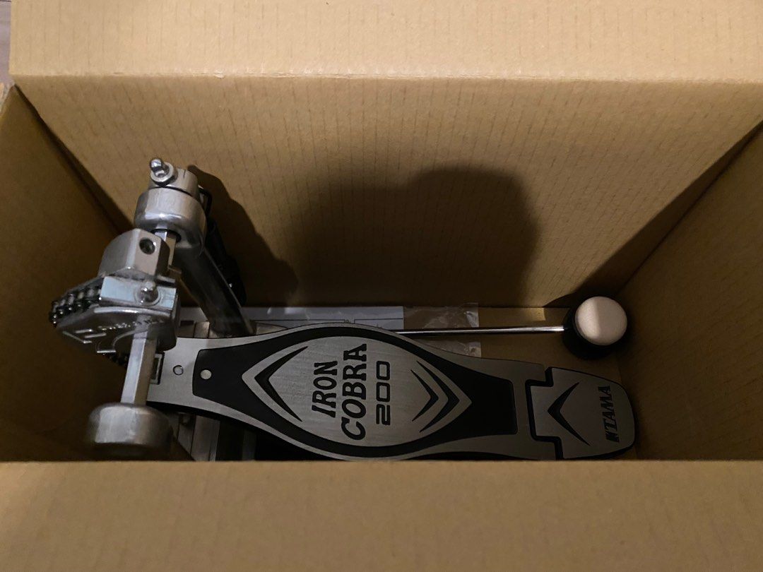 Iron Cobra 200 Single Pedal, Hobbies & Toys, Music & Media, Musical ...
