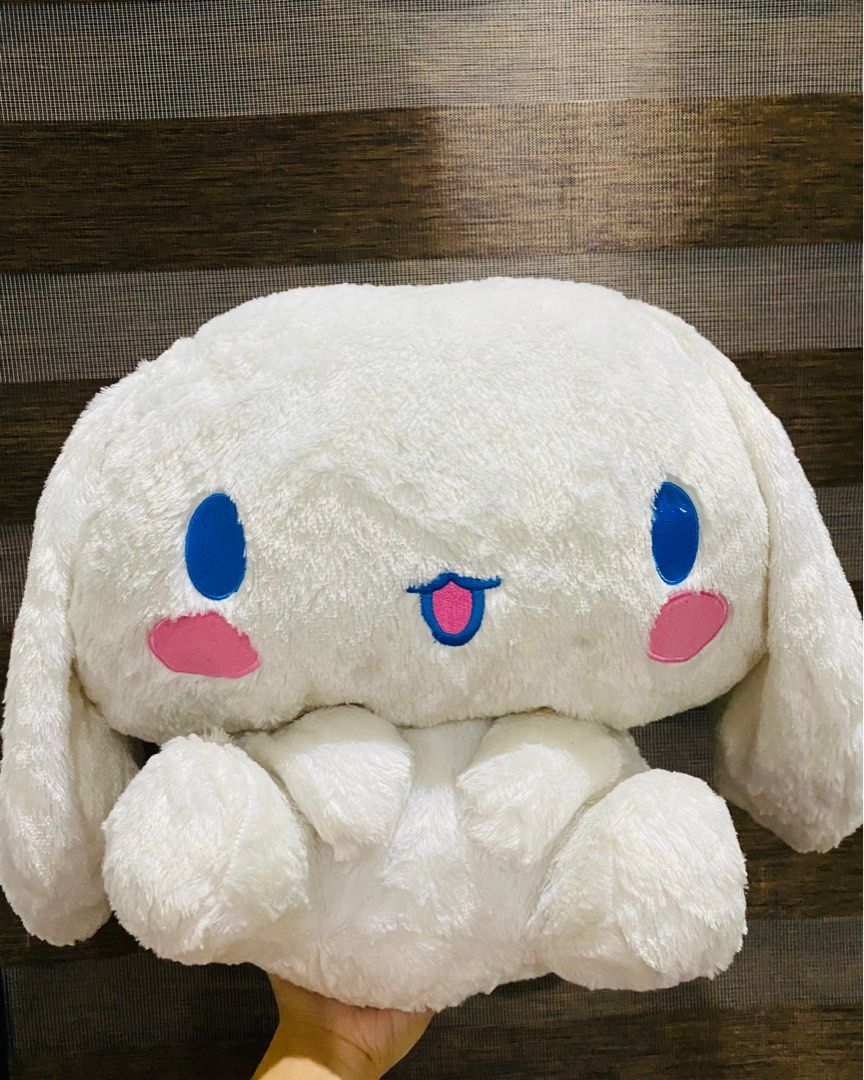 Jumbo Cinnamoroll plush, Hobbies & Toys, Toys & Games on Carousell
