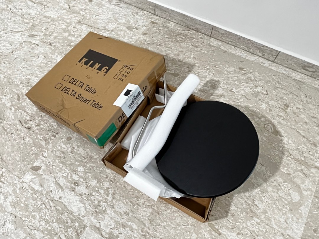 King living Delta Round Platform Table (in Congo - black), Furniture ...