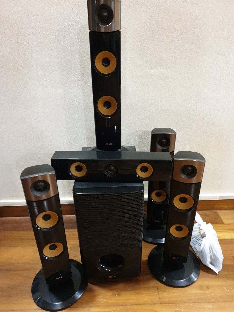 LG 5.1 CH 3D BLU-RAY HOME THEATRE SYSTEM, Audio, Soundbars, Speakers & Amplifiers on Carousell