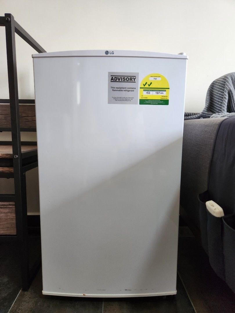 LG mini Fridge, TV & Home Appliances, Other Home Appliances on Carousell