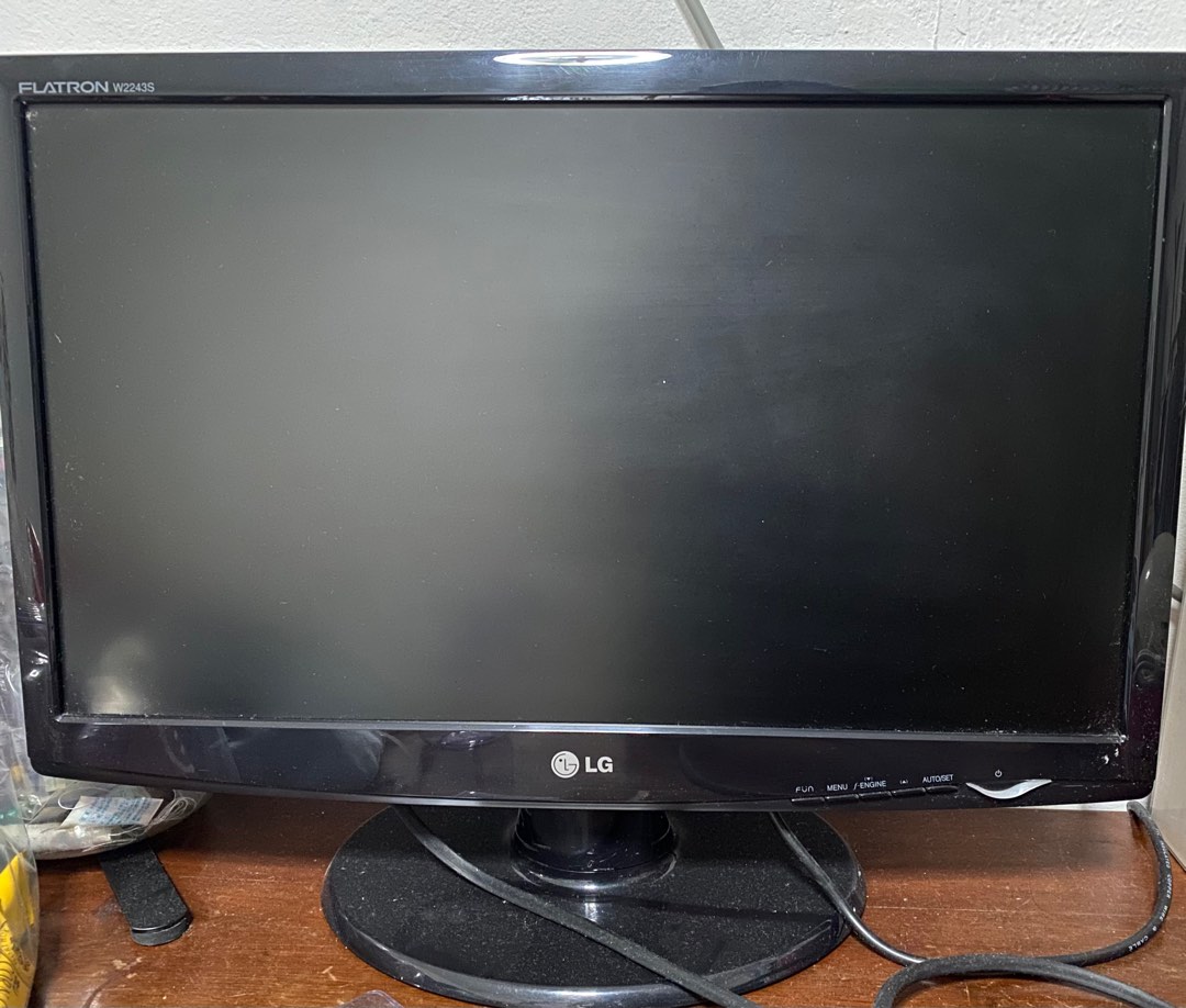 LG monitor, Computers & Tech, Parts & Accessories, Monitor Screens on ...