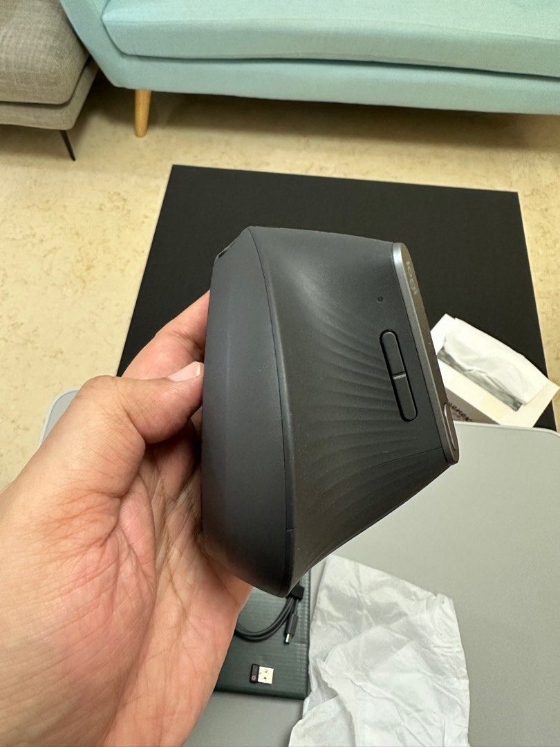 Like new Logitech MX Vertical Advanced Ergonomic Mouse black, Computers ...