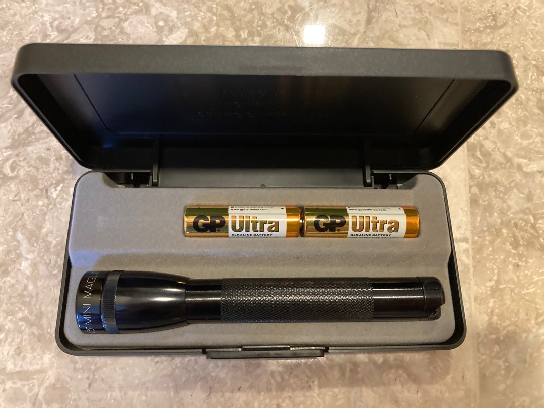 MagLite Torchlight, Sports Equipment, Hiking & Camping on Carousell