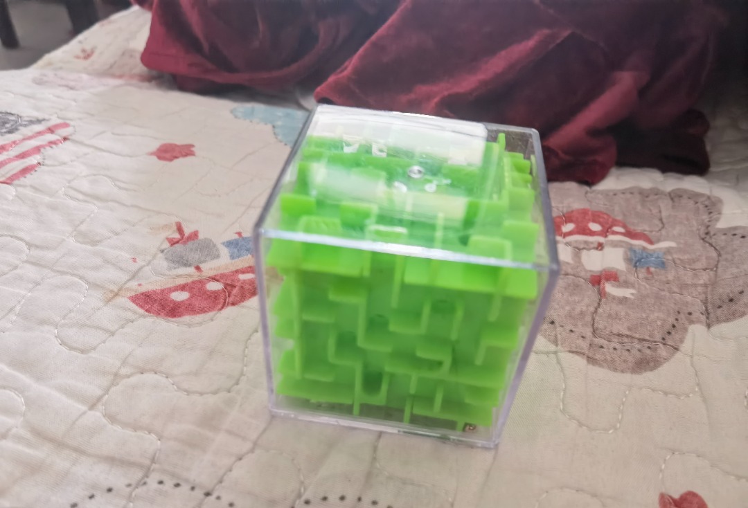 Maze cube, Hobbies & Toys, Toys & Games on Carousell