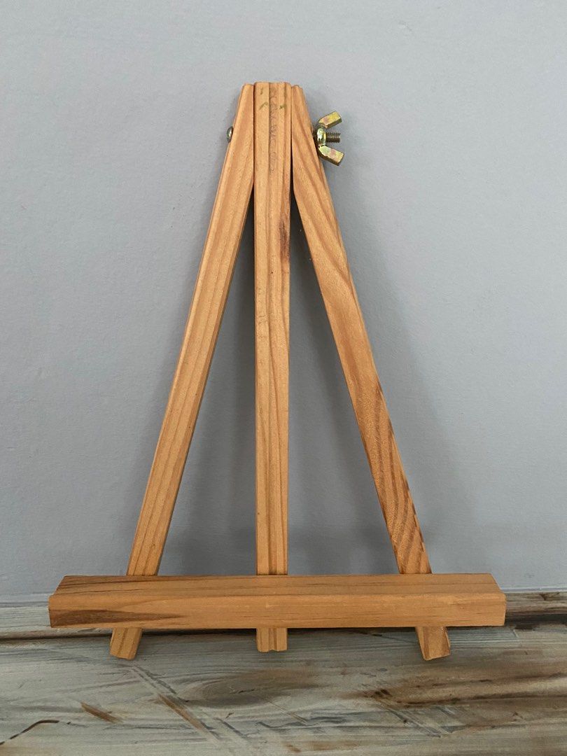 Mini Wooden Easel Stand - new, Hobbies & Toys, Stationery & Craft ...