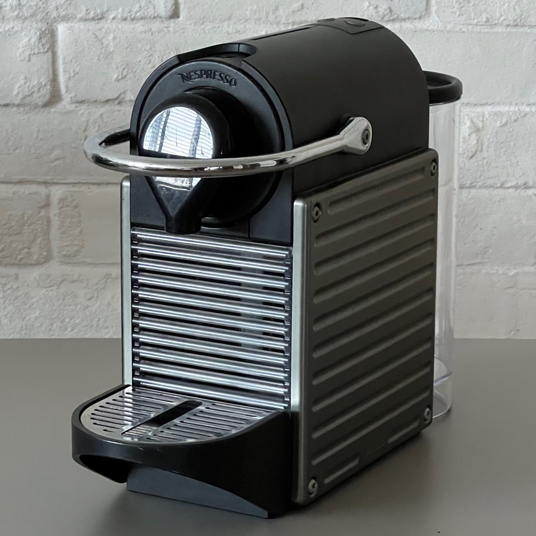 Nespresso Pixie Capsules Coffee Machine - Titan, TV & Home Appliances ...