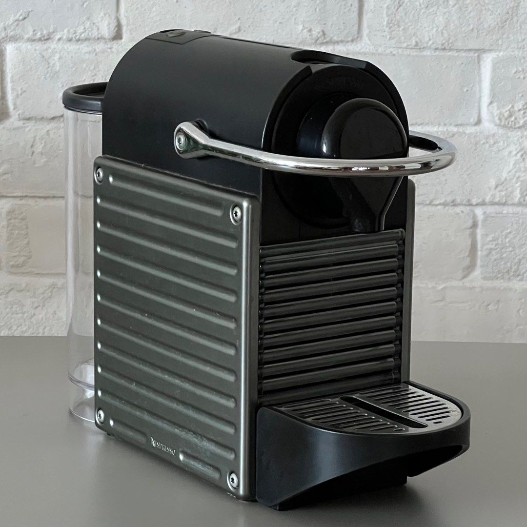 Nespresso Pixie Capsules Coffee Machine - Titan, TV & Home Appliances ...