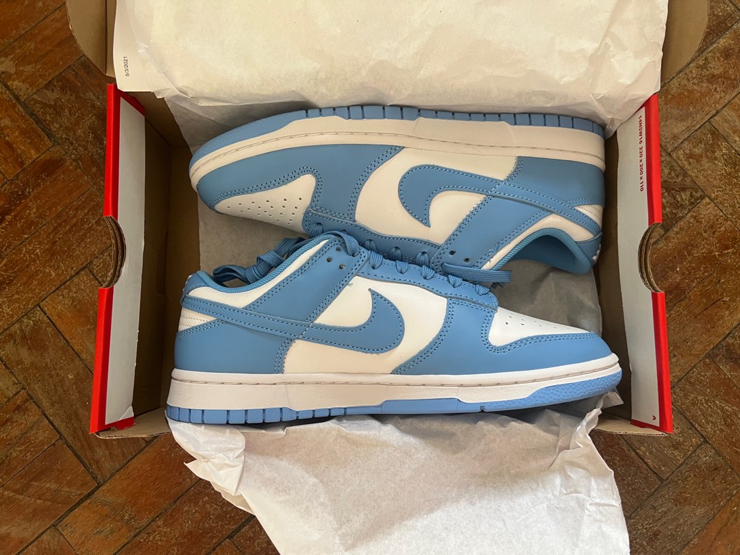 Nike dunk low UNC us9, Men's Fashion, Footwear, Sneakers on Carousell
