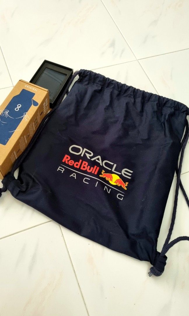 Oracle Redbull Racing Exclusive Paddock Merchandise, Hobbies & Toys ...