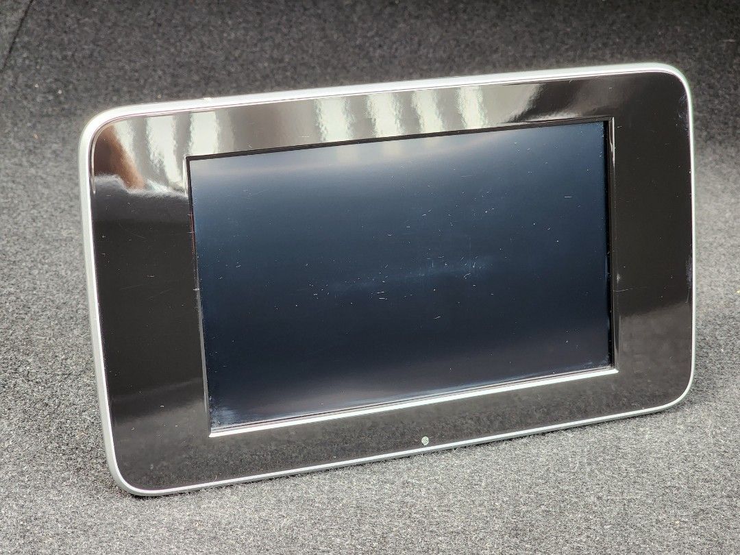 Original Mercedes W205 screen, Car Accessories, Accessories on Carousell