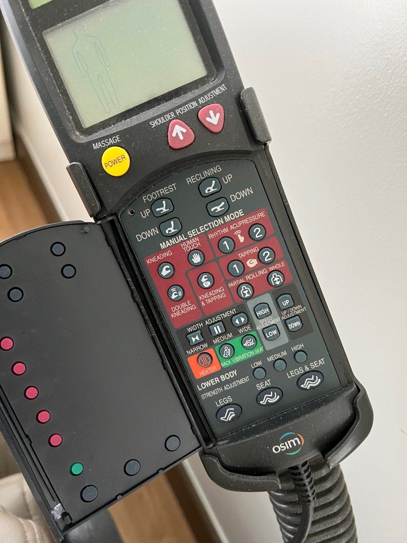 Osim iMedic Massage Chair, Health & Nutrition, Massage Devices on Carousell