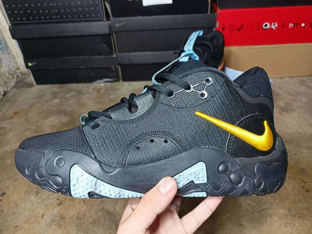 PG6 Black Metallic Gold, Men's Fashion, Footwear, Sneakers on Carousell