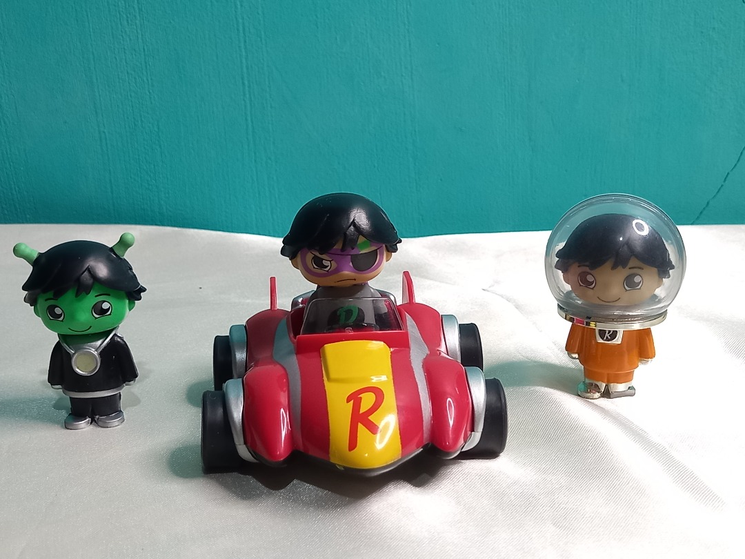 Ryan's World Bonkers Toy Pullback Car with 3 Mini Figures , Hobbies ...