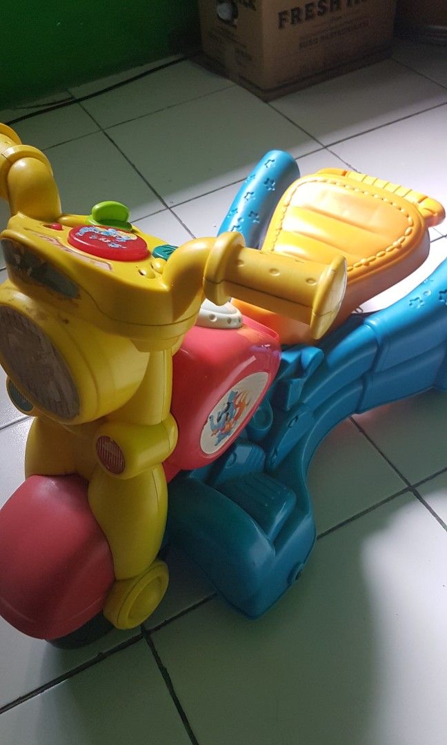 Sepeda Dorong Balita, Bayi & Anak, Mainan & Baby Walker di Carousell