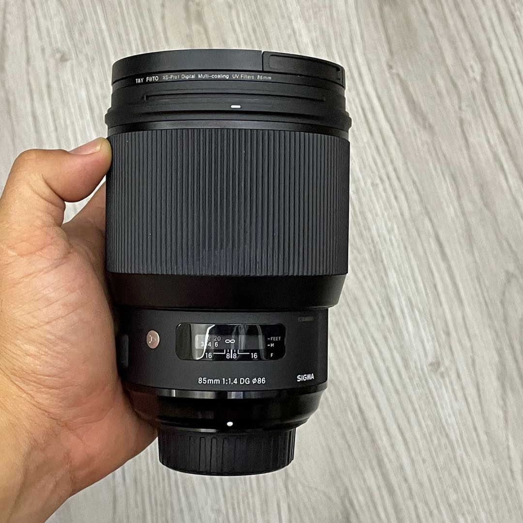 SIGMA ART 85mm f1.4 (Nikon), Photography, Lens & Kits on Carousell
