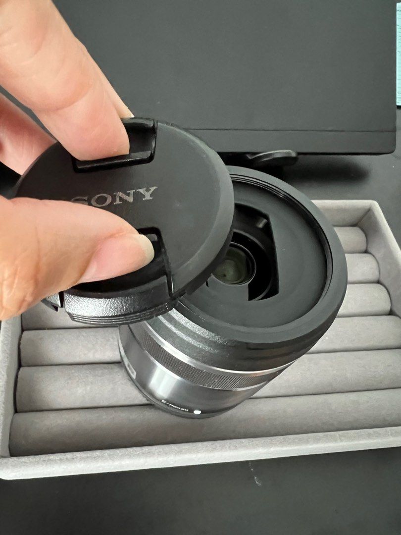Sony Macro lens SEL30M35, Photography, Lens & Kits on Carousell