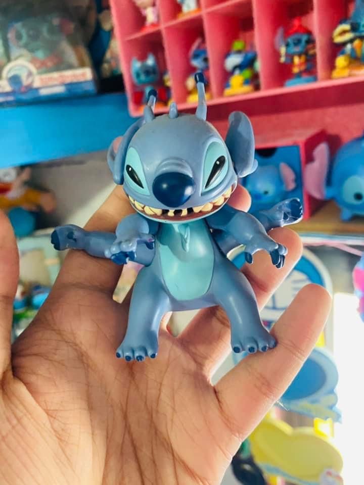 Stitch Four Arms