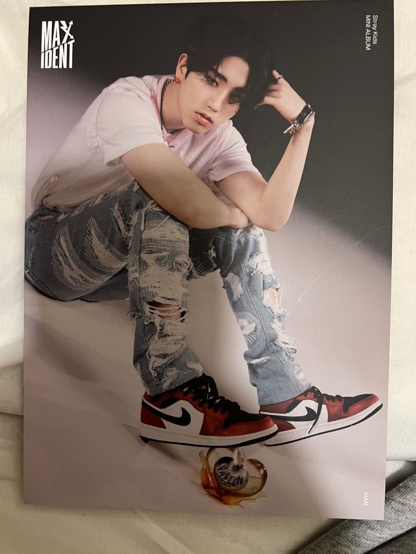 stray kids maxident postcard han, 興趣及遊戲, 收藏品及紀念品, 韓流 - Carousell
