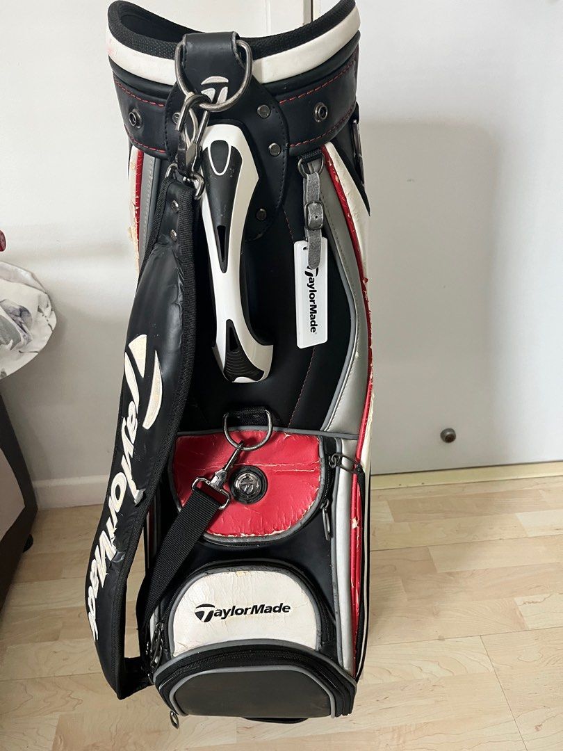TaylorMade Golf Bag - Tour / Cart Bag, Sports Equipment, Sports & Games ...