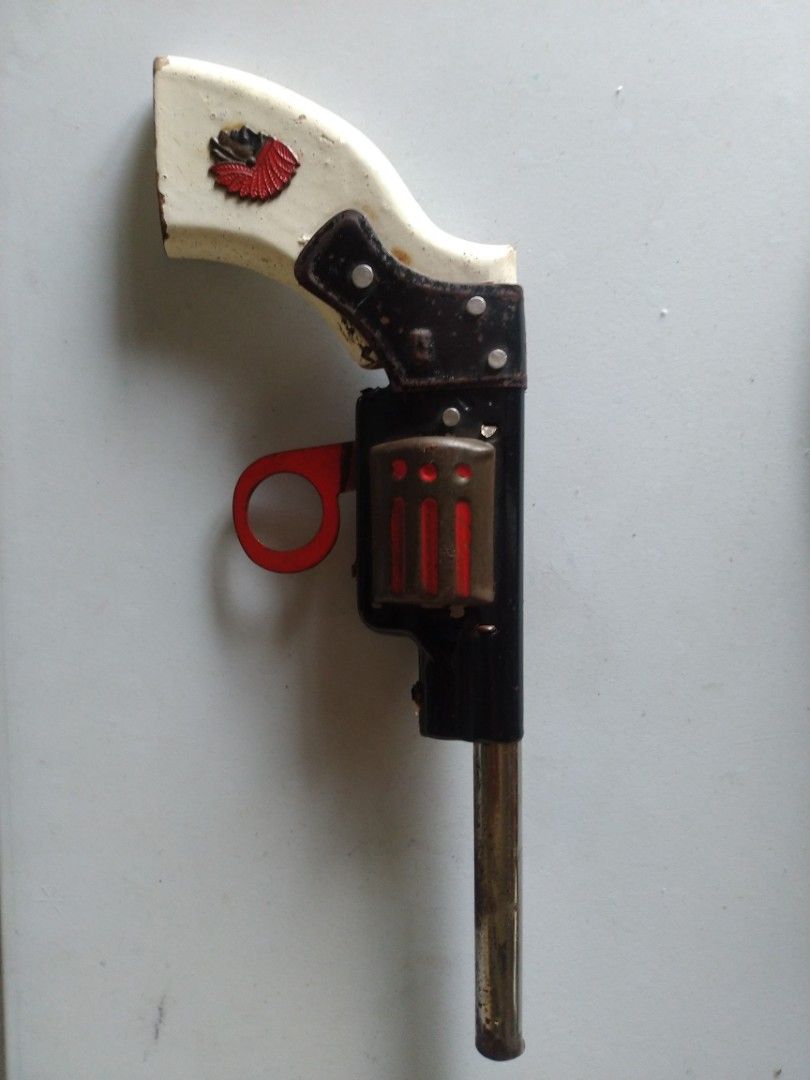 tin toy gun, Hobbies & Toys, Memorabilia & Collectibles, Vintage ...