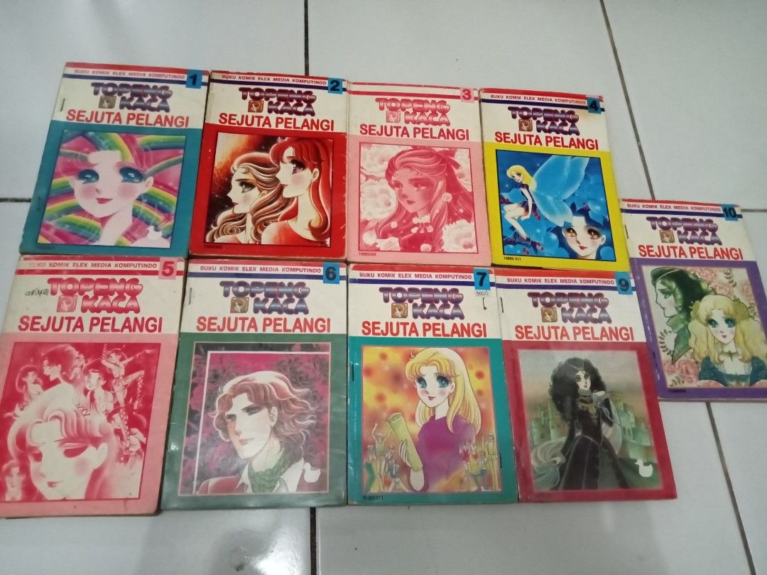 Topeng Kaca Sejuta Pelangi, Buku & Alat Tulis, Komik dan Manga di Carousell
