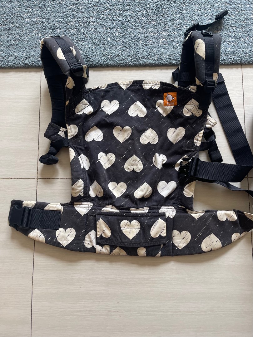 Tula Baby Carrier with inert, Babies & Kids, Going Out, Carriers ...