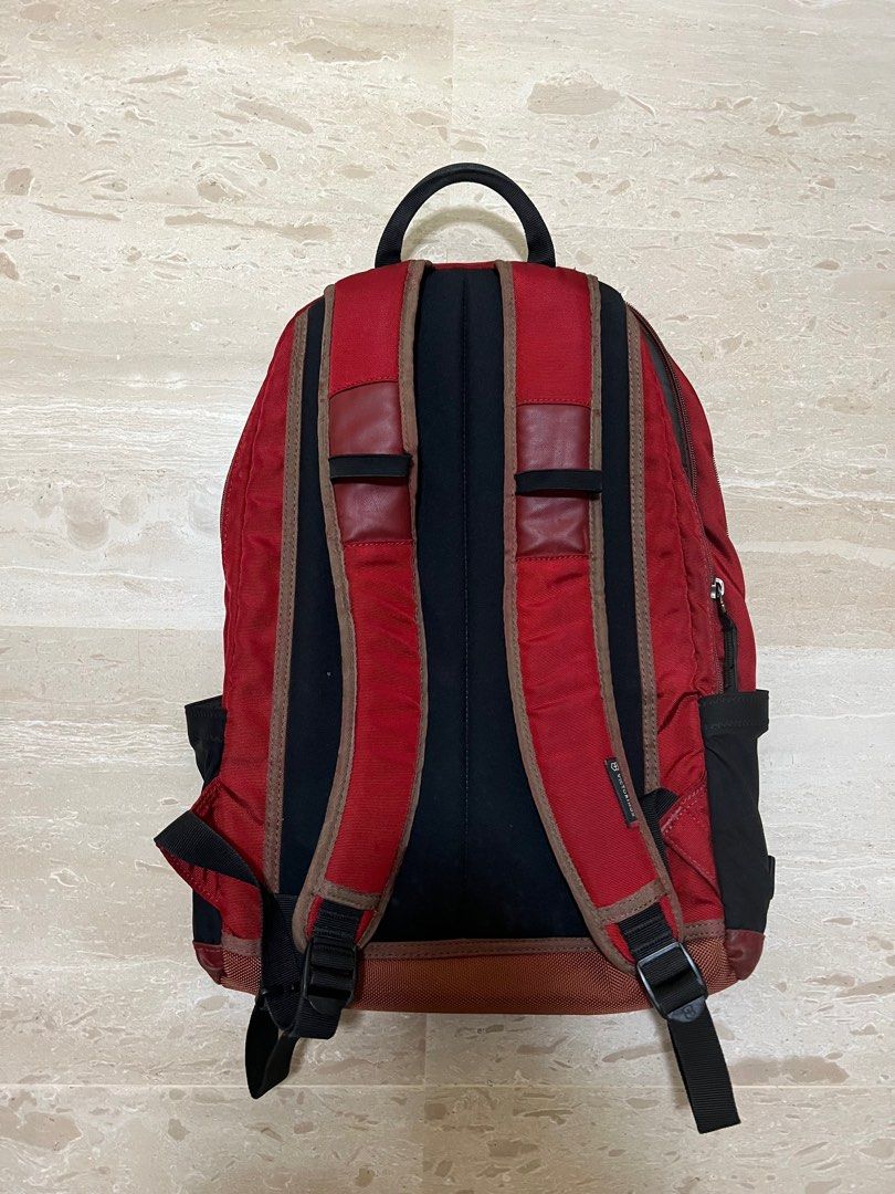 Victorinox Backpack, Men's Fashion, Bags, Backpacks on Carousell