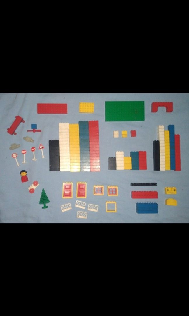Vintage LEGO Builder's Box 1990s, Hobbies & Toys, Toys & Games on Carousell