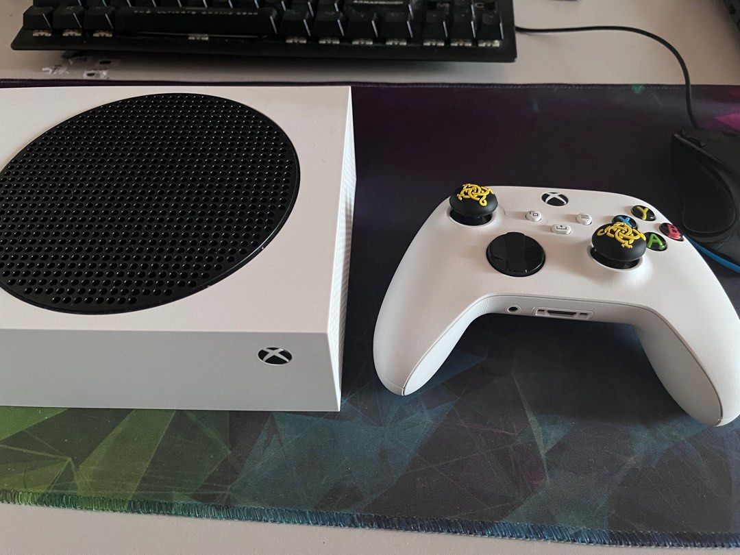 Xbos Series S Fifa 23 Bundle SG set, Video Gaming, Video Game Consoles ...