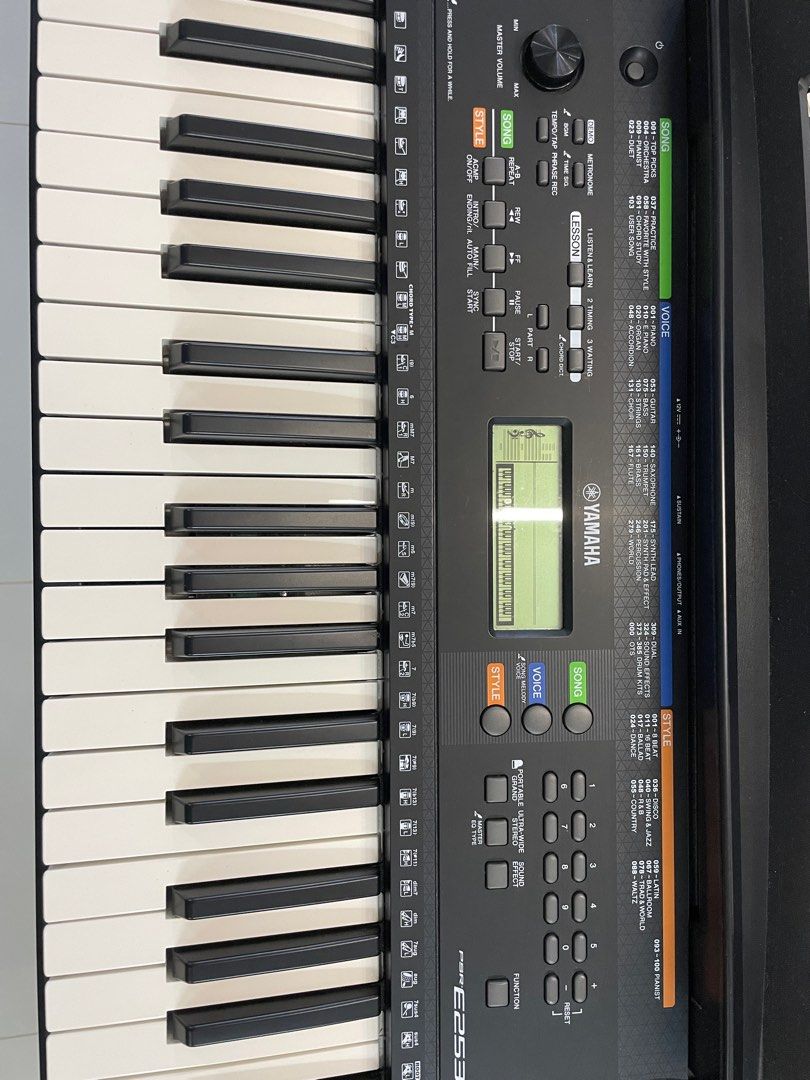 Yamaha Keyboard PSR-E253 Digital Electric Piano organ music key sound ...