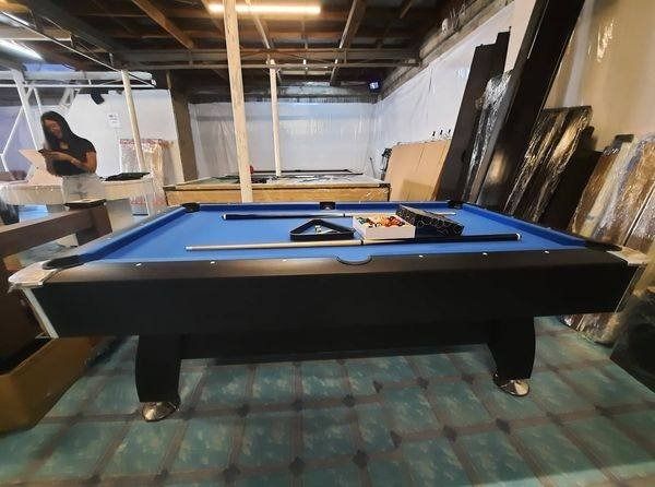 4X7 KANGAROO BILLIARD TABLE WITH COMPLETE SET, Sports Equipment, Sports ...