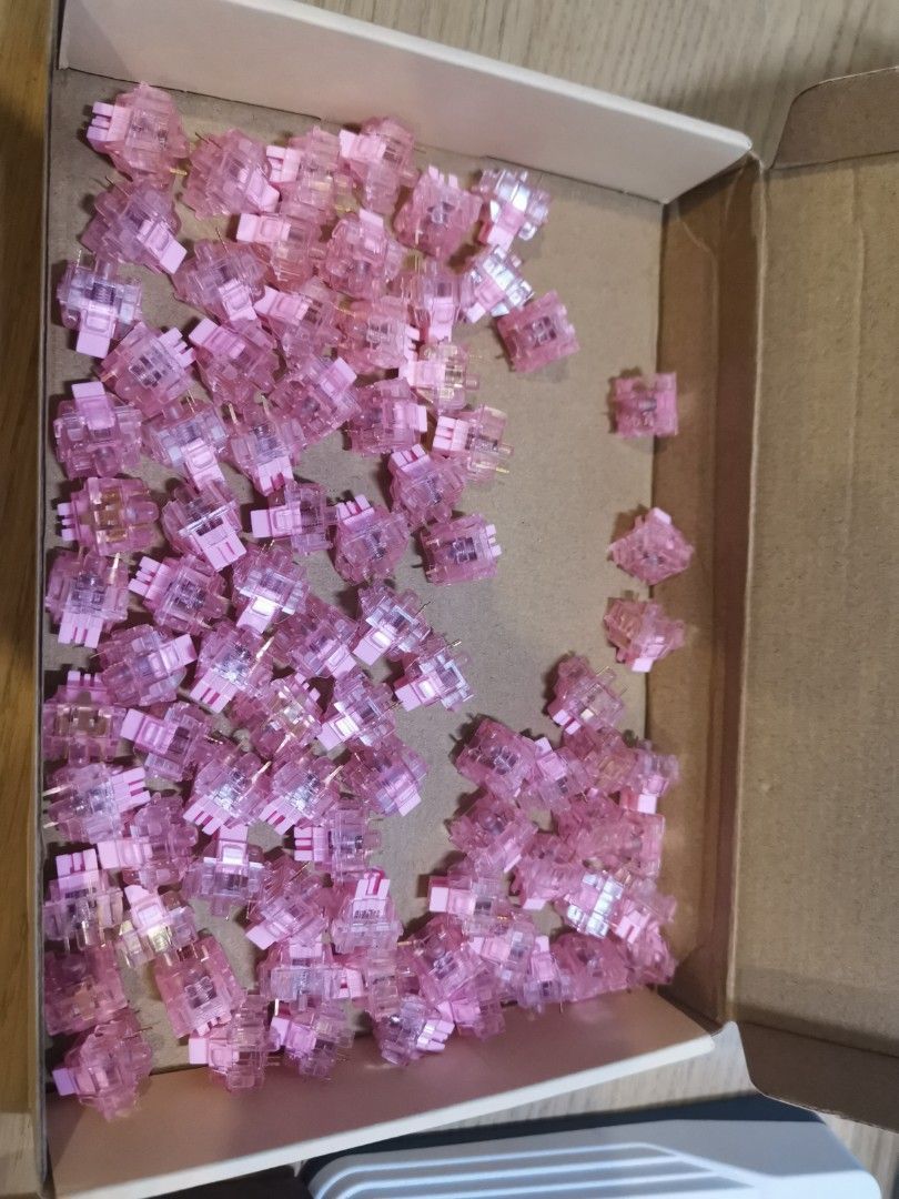 Akko Jelly pink switches 84 pieces, Computers & Tech, Parts ...