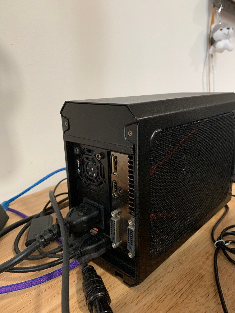 AORUS 1070 EGPU GAMING BOX, Computers & Tech, Parts & Accessories ...