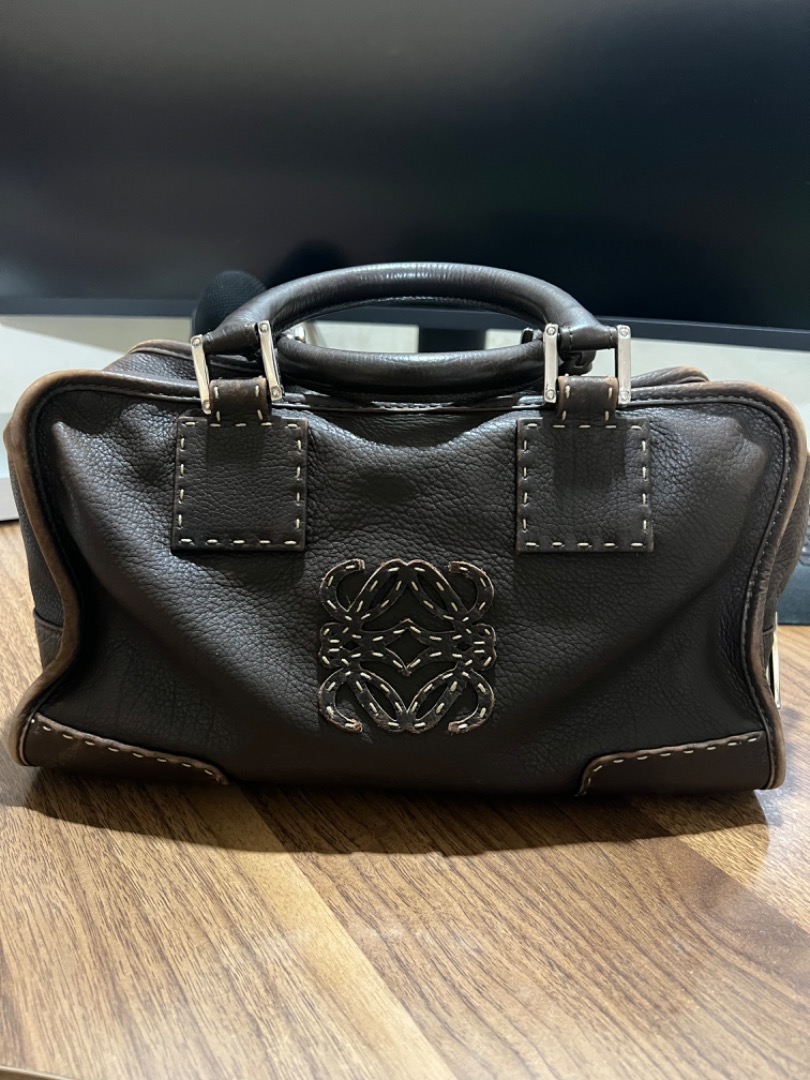 Authentic Loewe Amazona Handbag, Luxury, Bags & Wallets on Carousell
