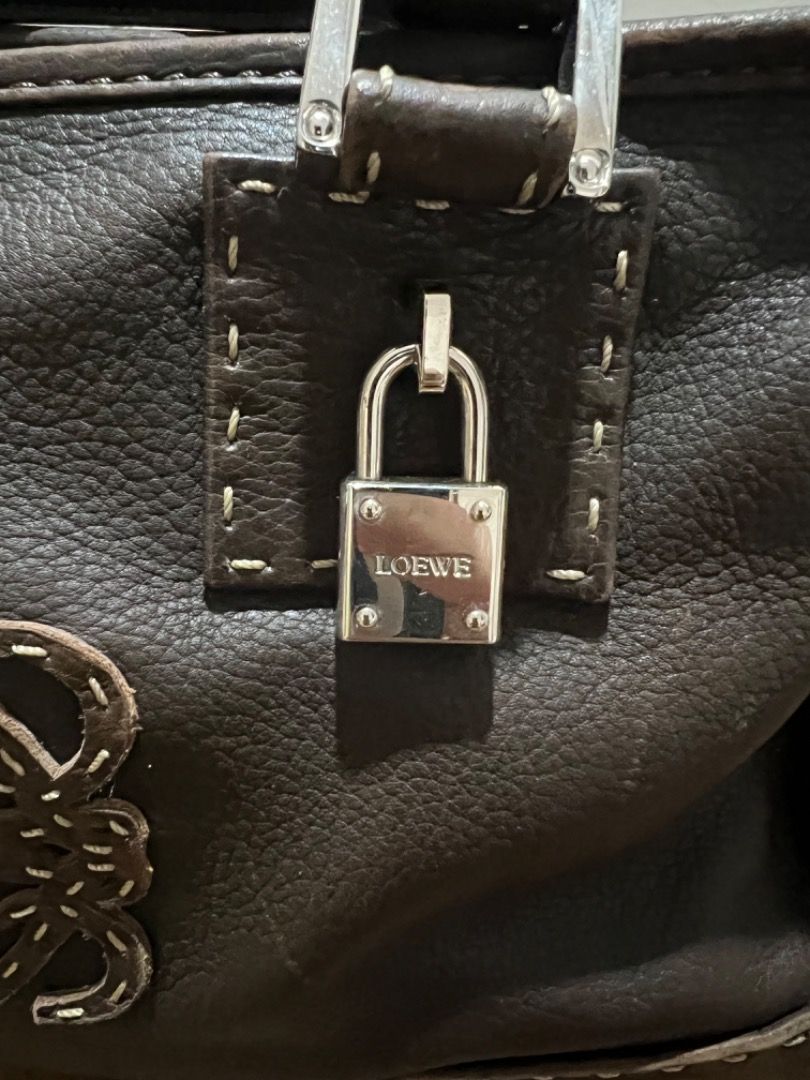 Authentic Loewe Amazona Handbag, Luxury, Bags & Wallets on Carousell