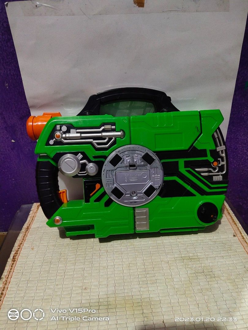 Ben 10 Alien Force Suitcase Gun Tech Blaster Transforming Bandai Cartoon Network, Toys ...