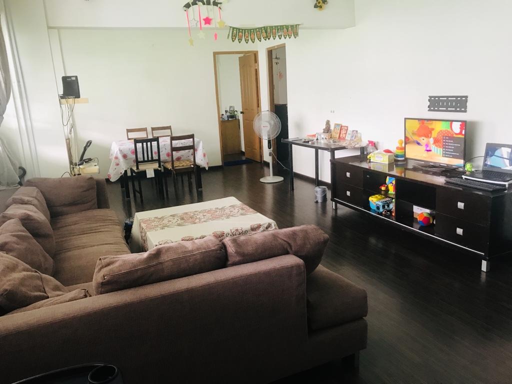 Big Common room with Exclusive toilet or Master room, Property, Rentals ...