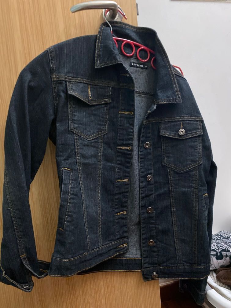 Black denim jacket, Men's Fashion, Coats, Jackets and Outerwear on Carousell