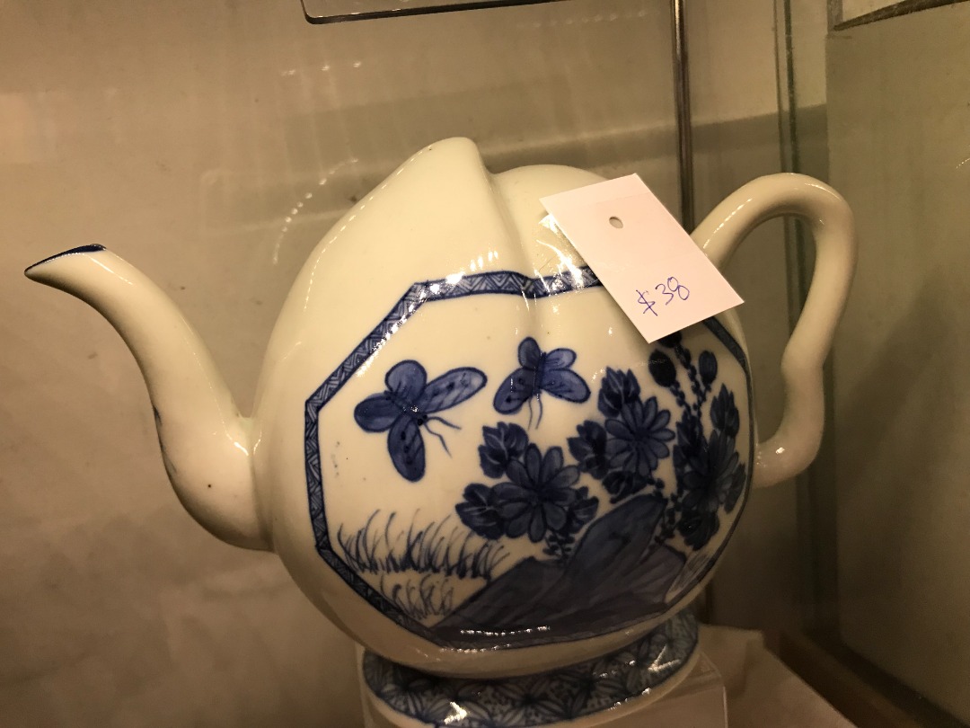 Blue White peach shape teapot, Hobbies & Toys, Memorabilia ...