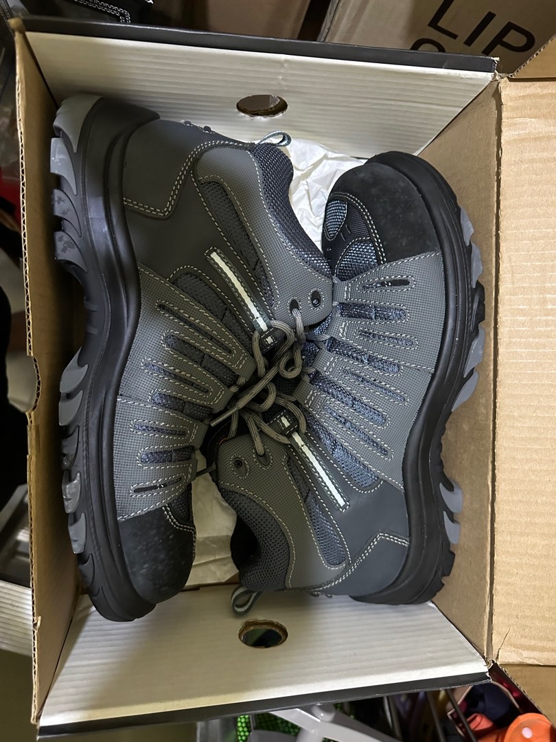 Bootmakers Oliver Safety Shoes (Brand new), Sports Equipment, Other ...