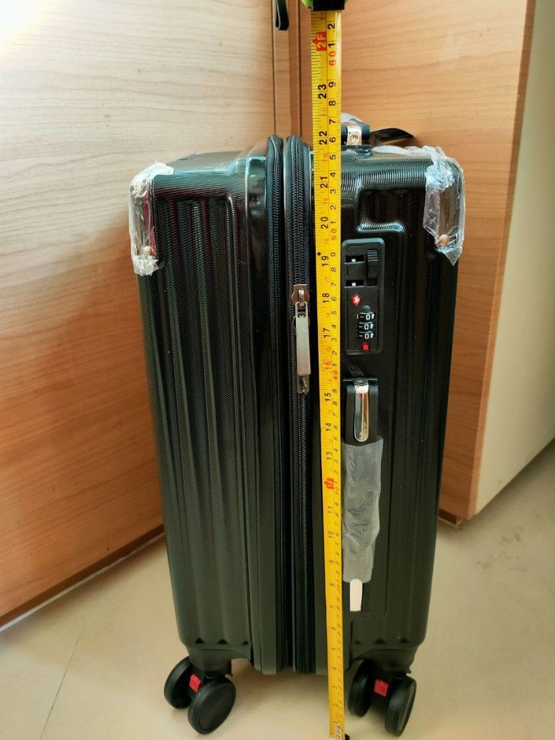 CARRY ON SIZE 22" luggage EXPANDABLE suitcase 56cm x 35cm x 23cm +4cm ...