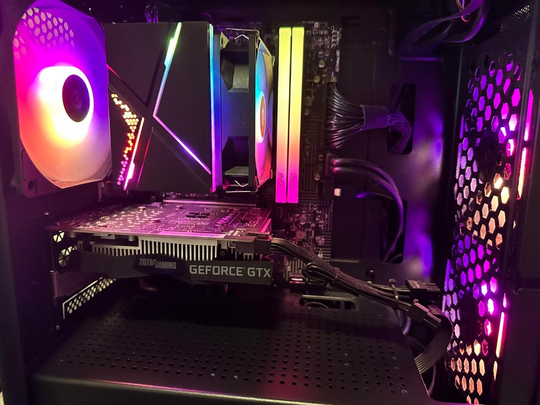 CUSTOM BUILT GAMING PC, Computers & Tech, Desktops on Carousell