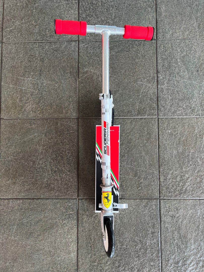 Ferrari kids skate scooter, Sports Equipment, Sports & Games, Skates ...