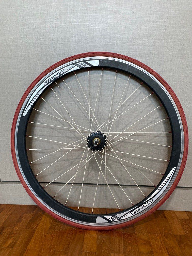 Fixie front wheel 29 inch 700x25c tire and tube, Sports Equipment ...