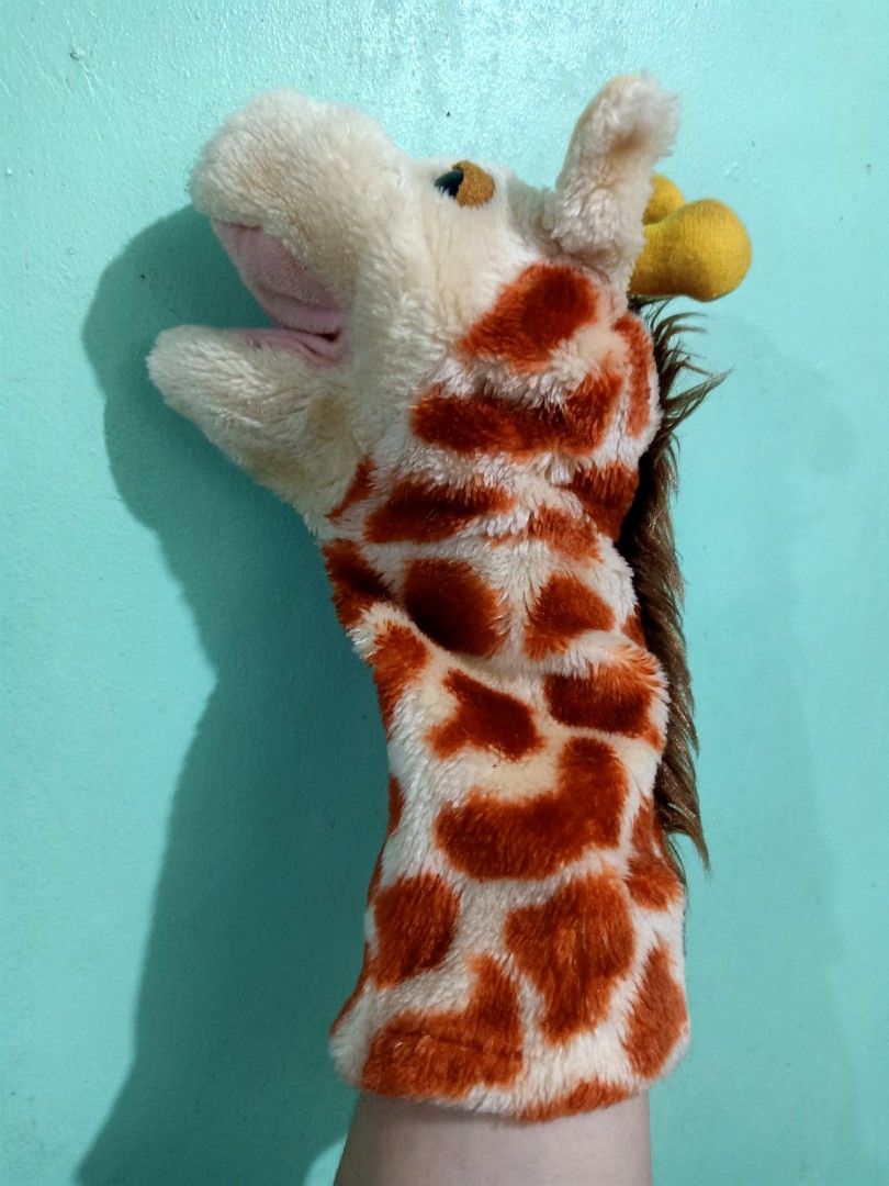 GIRAFFE HAND PUPPET, Hobbies & Toys, Toys & Games on Carousell