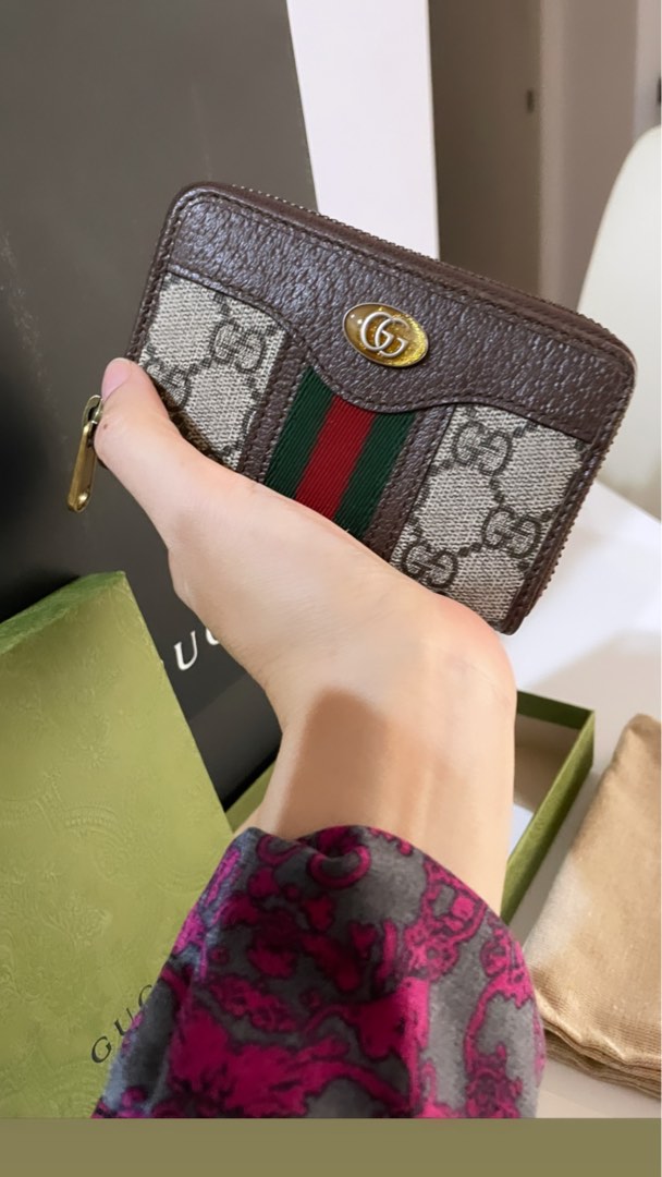 Gucci card holder/zippy wallet, Women's Fashion, Bags & Wallets ...
