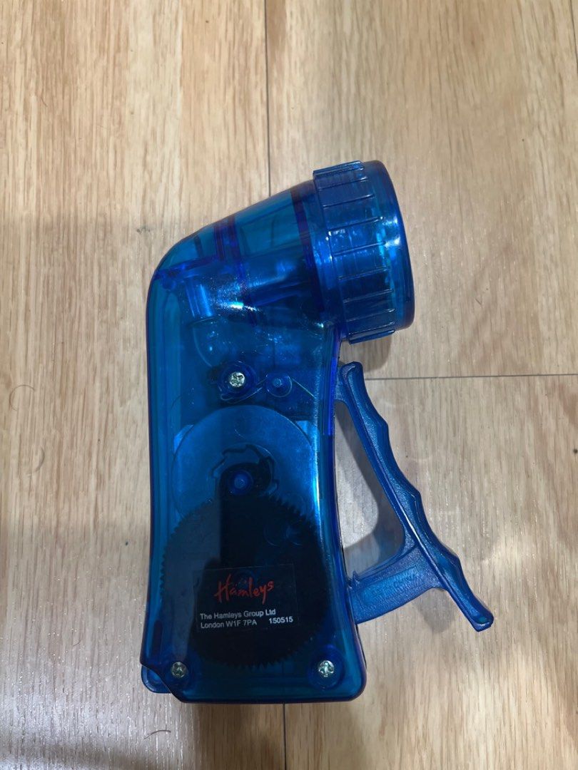 Hand crank flashlight, Hobbies & Toys, Toys & Games on Carousell