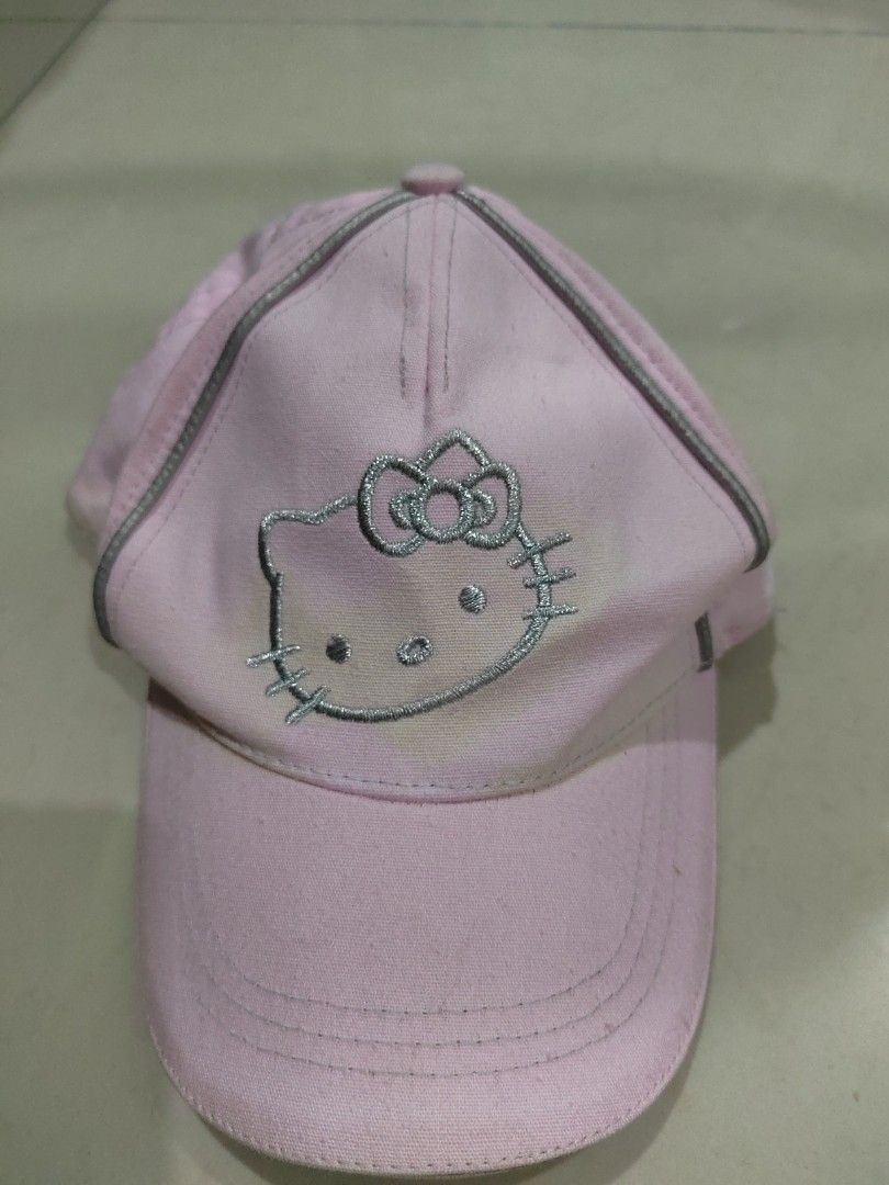 Hello Kitty Cap, Men's Fashion, Watches & Accessories, Cap & Hats on ...
